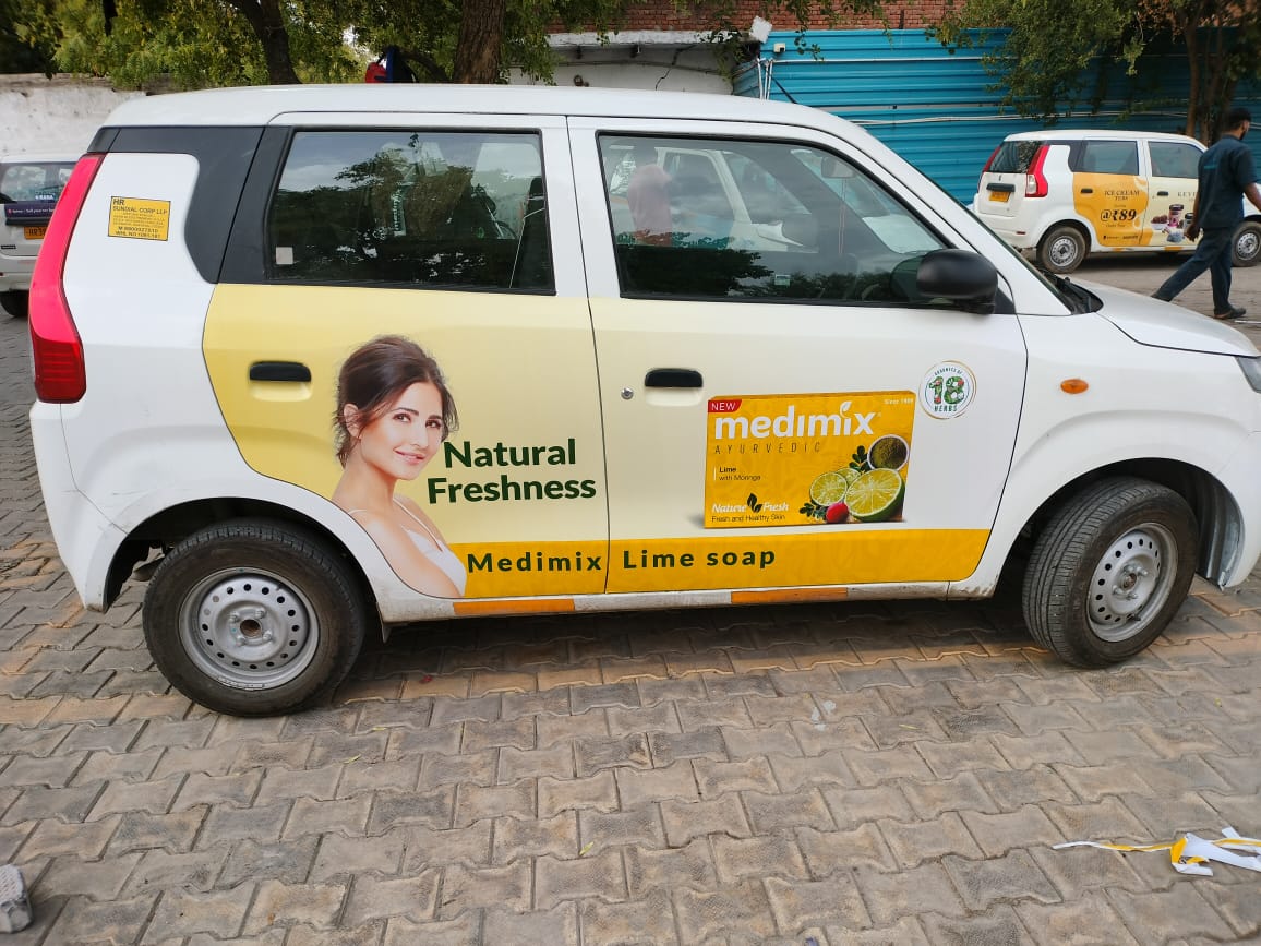 Uber Cab Advertising & Transit Media | CashurDrive